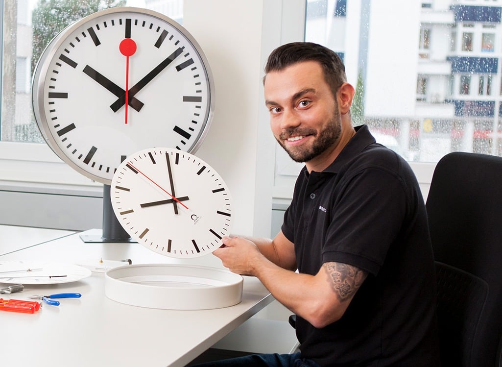 Zeiterfassung & Zutrittskontrolle | Mobatime AG