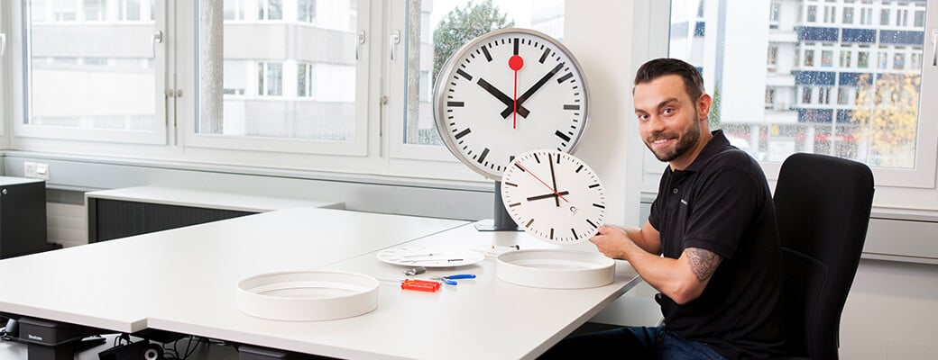 Mobatime SA | Gestion des temps et contrôle d'accès